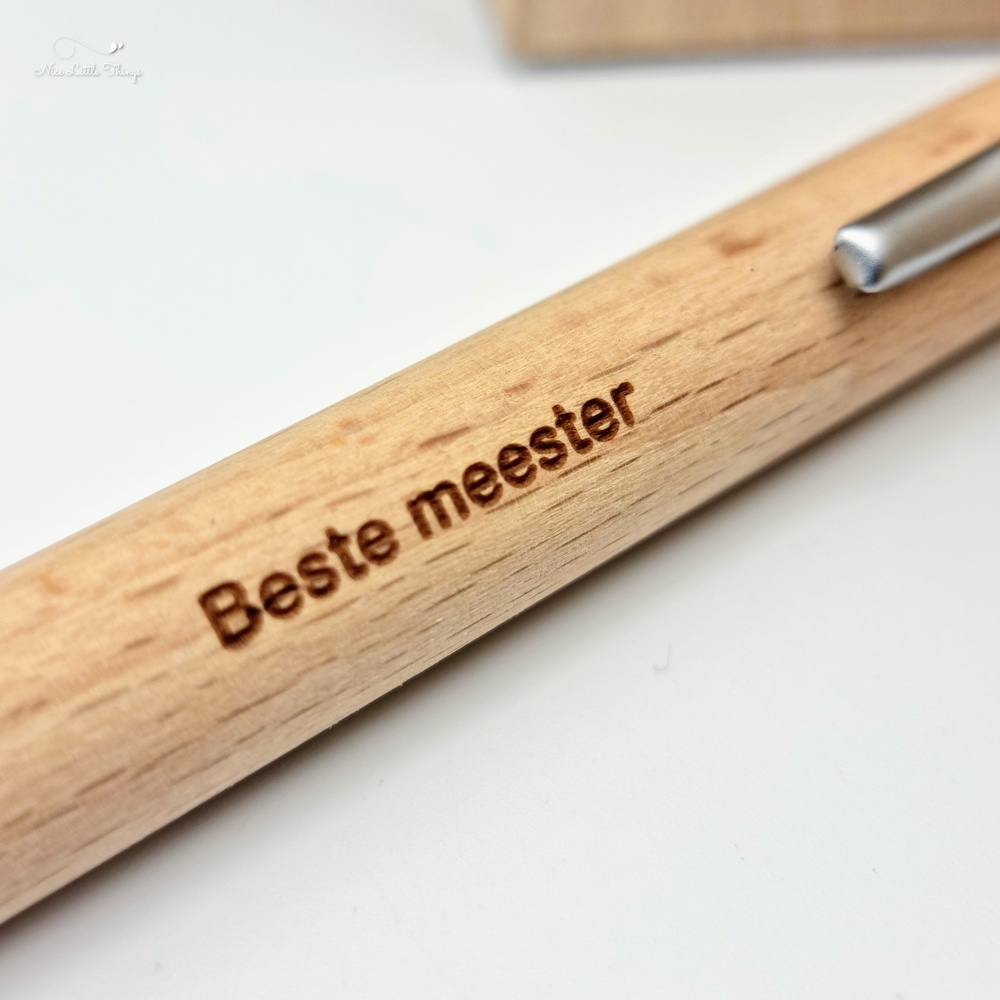 Stylo en bois gravé | Livraison rapide | Nice Little Things
